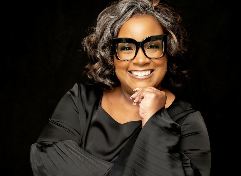 Community Highlights: Meet Tracy T. Rowe – Voyage Memphis Magazine