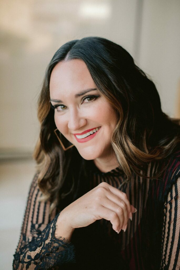Check Out Shauna Giles Story – Voyage Memphis Magazine