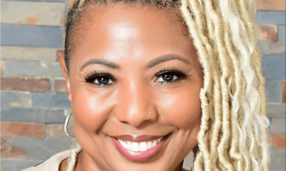 Exploring Life & Business with Velinda Humphreys of Styles With a Smile ...