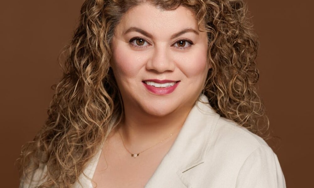 Check Out Brenda Flores’s Story – Voyage Memphis Magazine